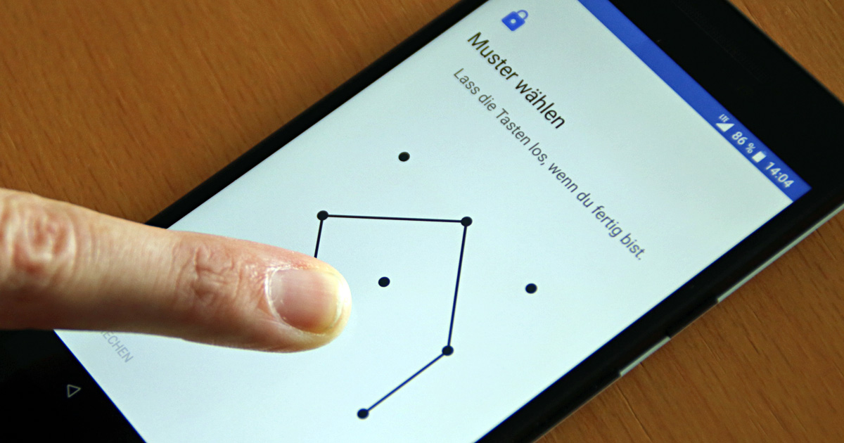 Smartphones sicher sperren | Verbraucherzentrale NRW